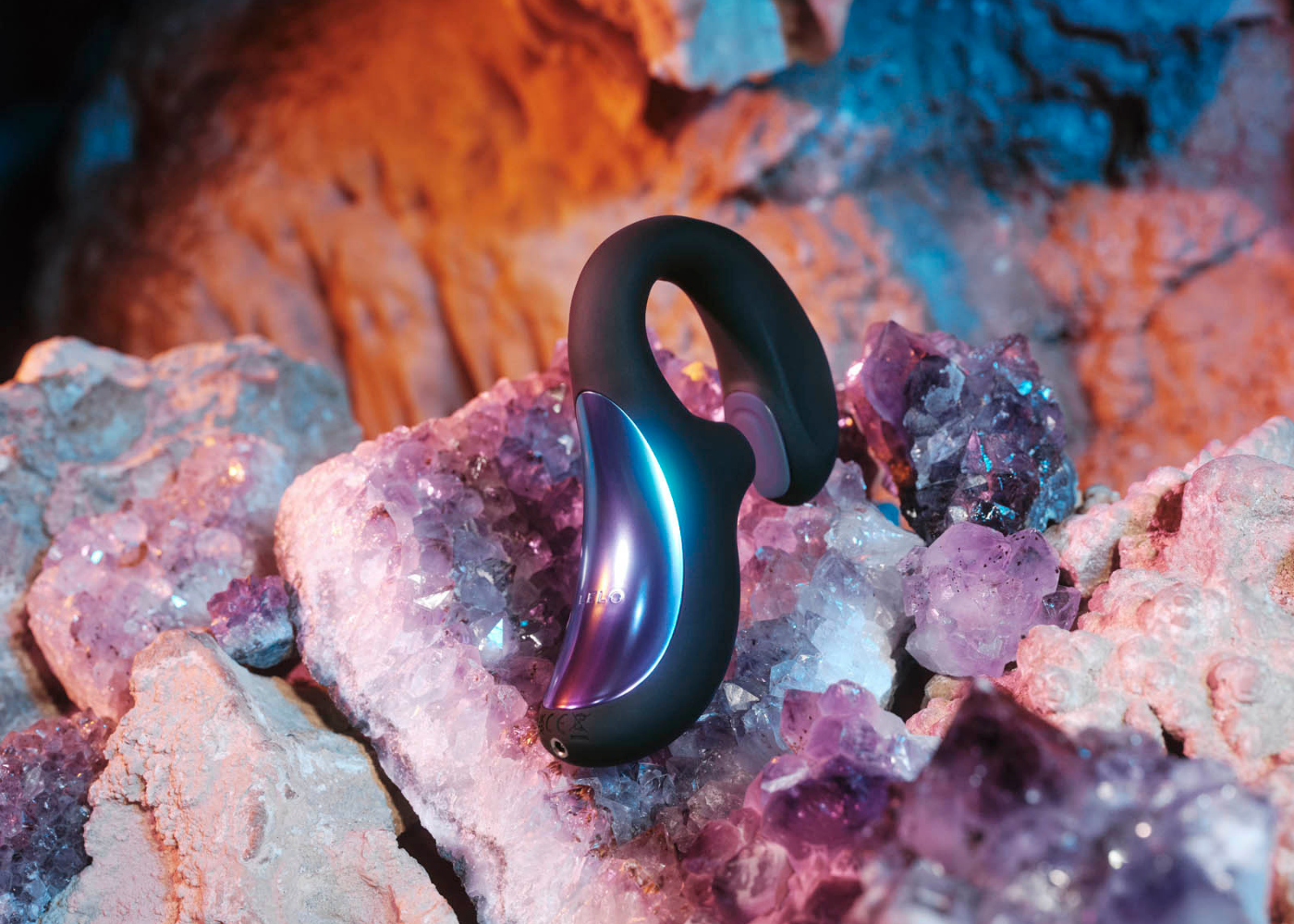 7 tech gifts in Singapore to get for your gadget lover | Honeycombers ...