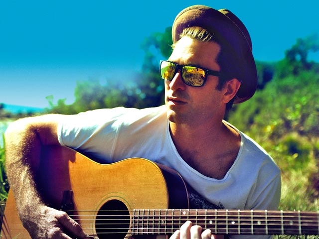 Pete Murray Live in Singapore