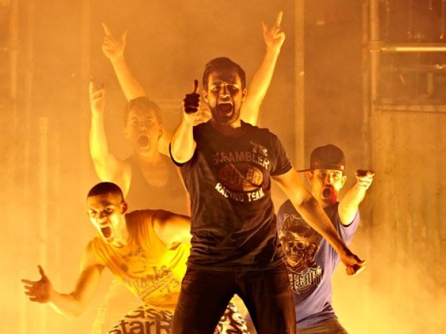 Performances in Singapore | Tap Dogs Singapore | Honeycombers