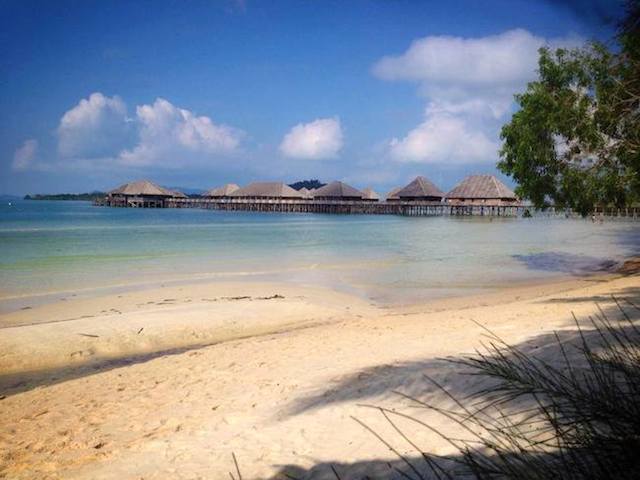 Private Island Resort Indonesia | Telunas Private Island | Honeycombers ...