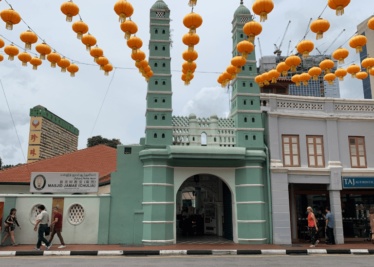 14 majestic mosques to admire in Singapore | Honeycombers