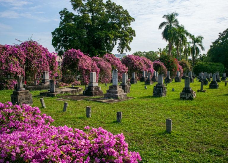 14 cemeteries and keramats in Singapore you can still visit ...