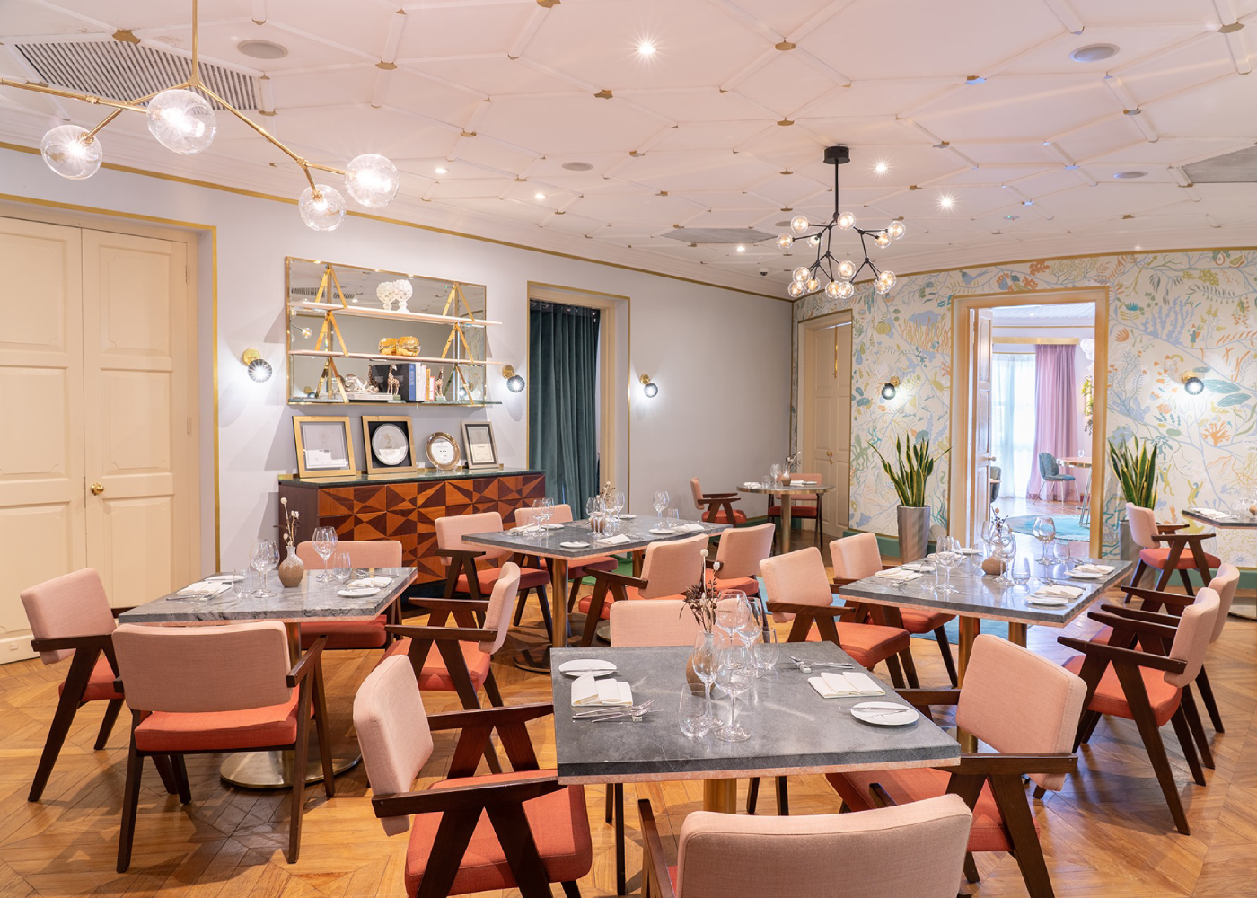 City Hall food guide: Cafes and restaurants for every budget ...