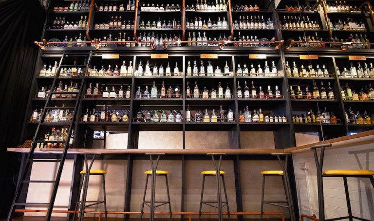 19 best hidden bars and secret speakeasies in Singapore | Honeycombers