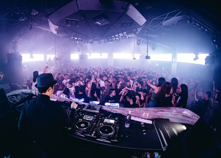 15 best nightclubs in Singapore to dance the night away | Honeycombers