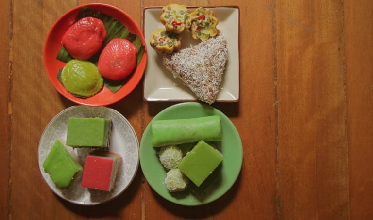 Guide to local kueh in Singapore and where to find them | Honeycombers