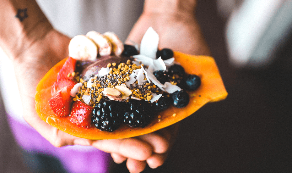 These healthy cafes will get you hooked on smoothies | Honeycombers