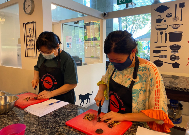 Best cooking classes in Singapore: Learn from the pros! | Honeycombers