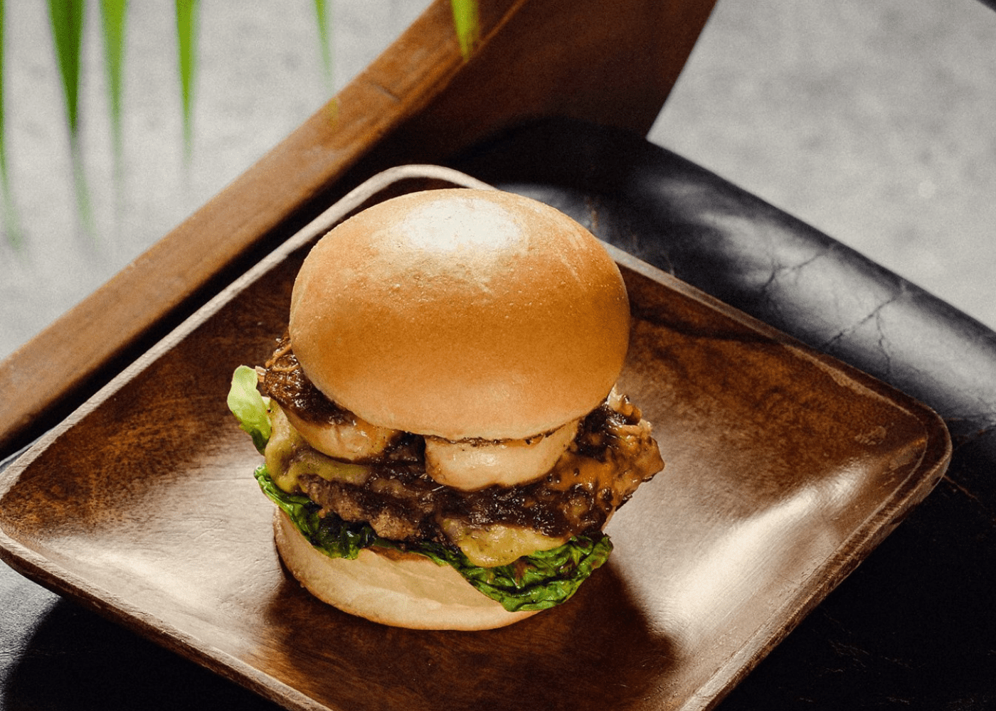 18 best burgers in Singapore: Sink your teeth into our list | Honeycombers