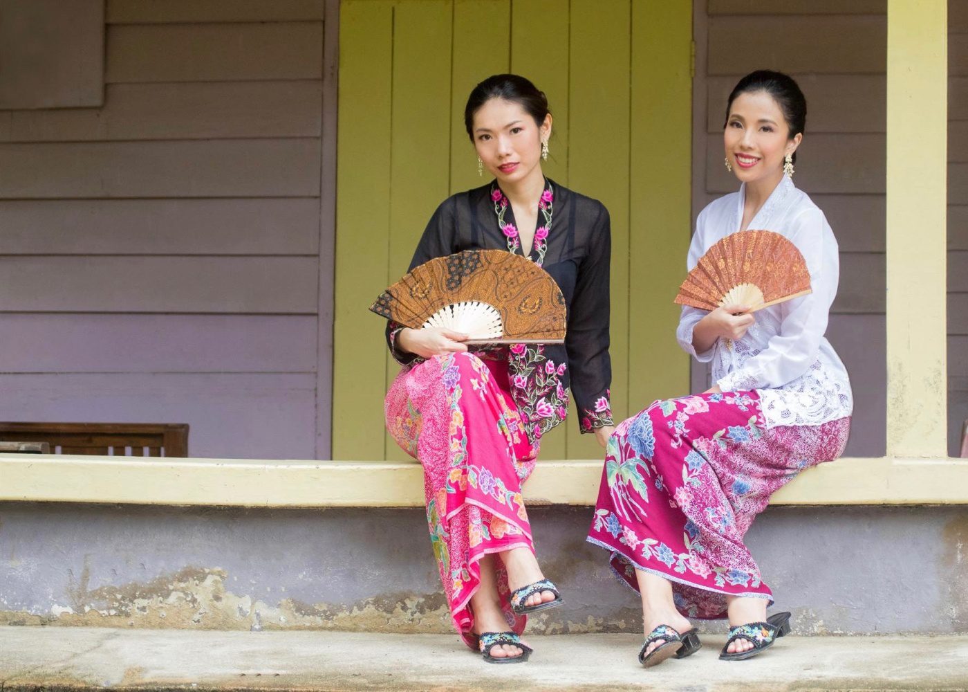 16 batik shops in Singapore you’ll be dye-ing to try | Honeycombers