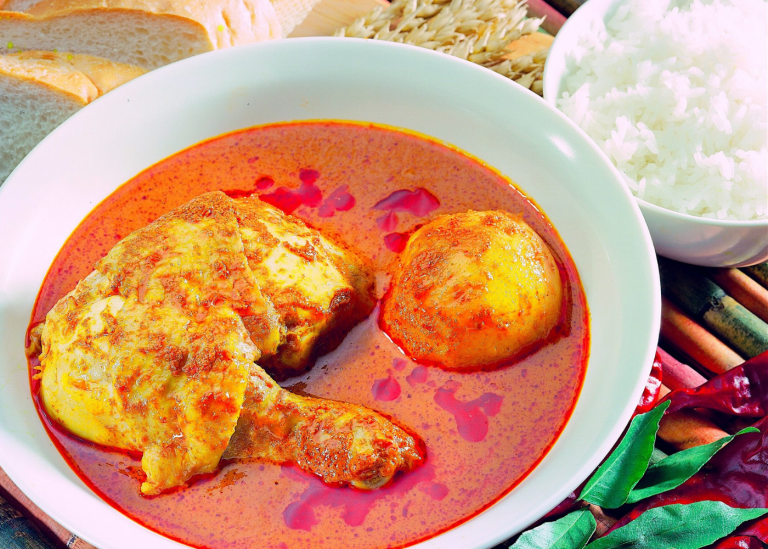 Singapore chicken curry: Where to get the real deal | Honeycombers