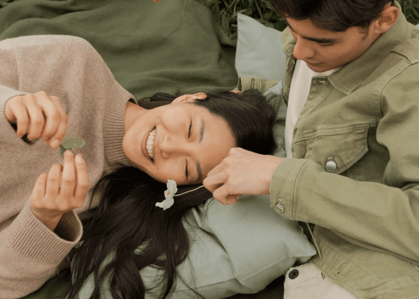 What I learnt using dating apps in Singapore | Honeycombers Singapore