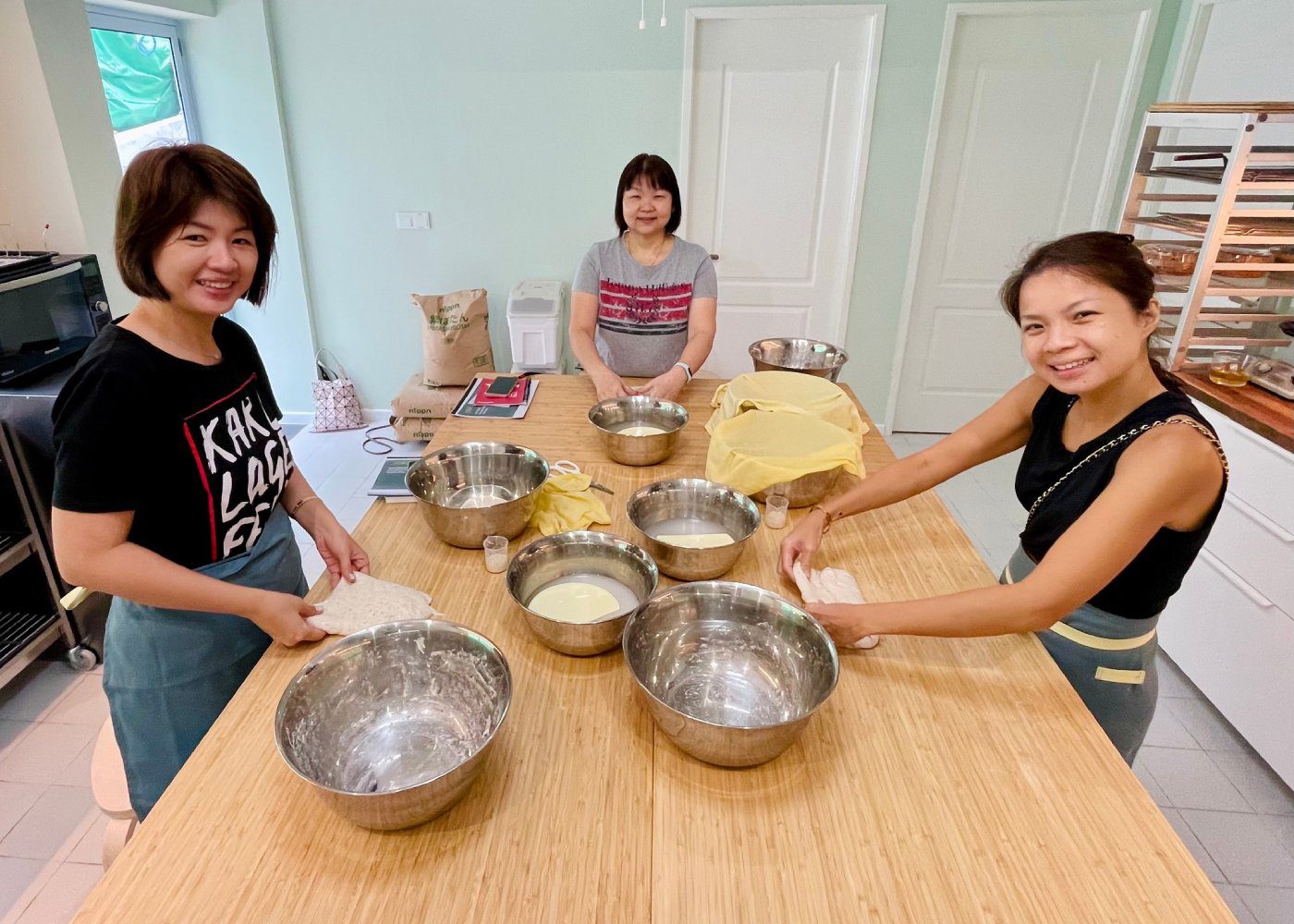 Top baking classes in Singapore for bread, cake and more | Honeycombers ...