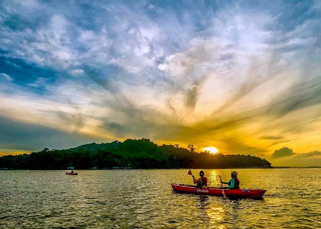 8 best places for kayaking in Singapore | Honeycombers Singapore