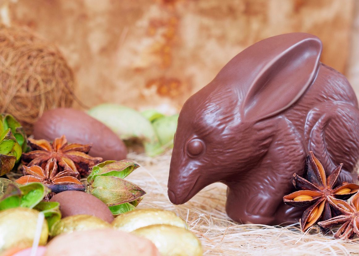 Easter traditions for an egg-specially awesome holiday | Honeycombers