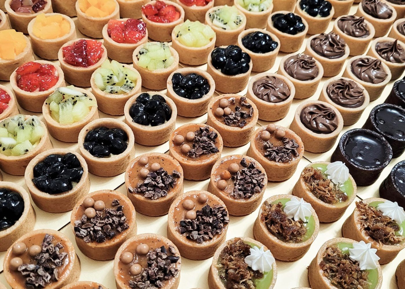 Best halal snacks in Singapore for a tasty Hari Raya Puasa 2024