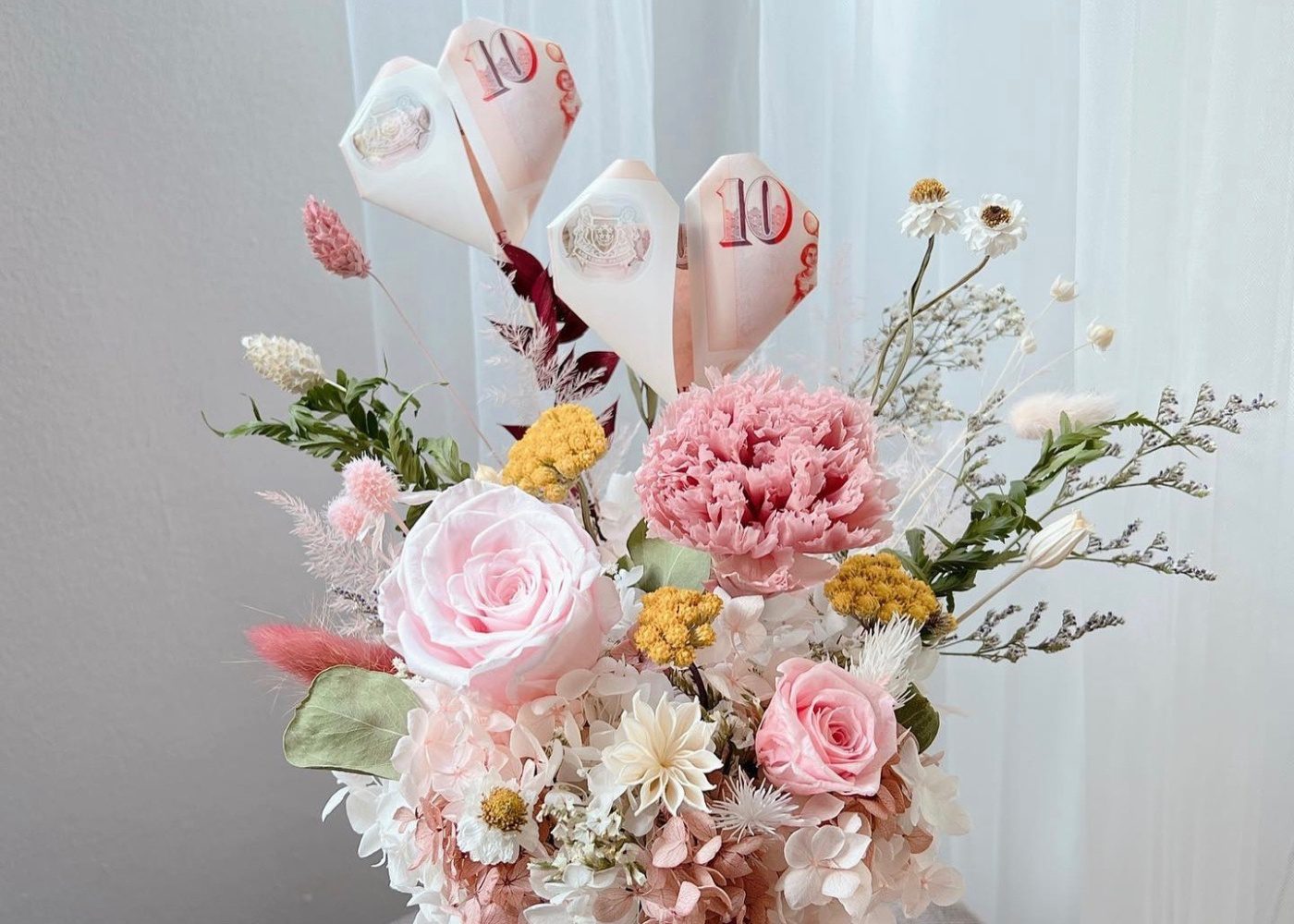 13 best florists for preserved flowers in Singapore | Honeycombers