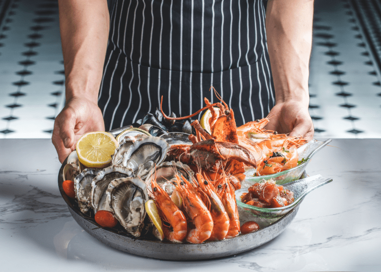 17 stunning seafood restaurants & hawkers in Singapore | Honeycombers