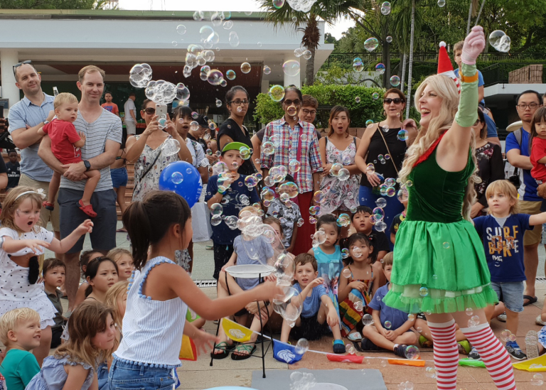 Buskers in Singapore for a fun street performance | Honeycombers