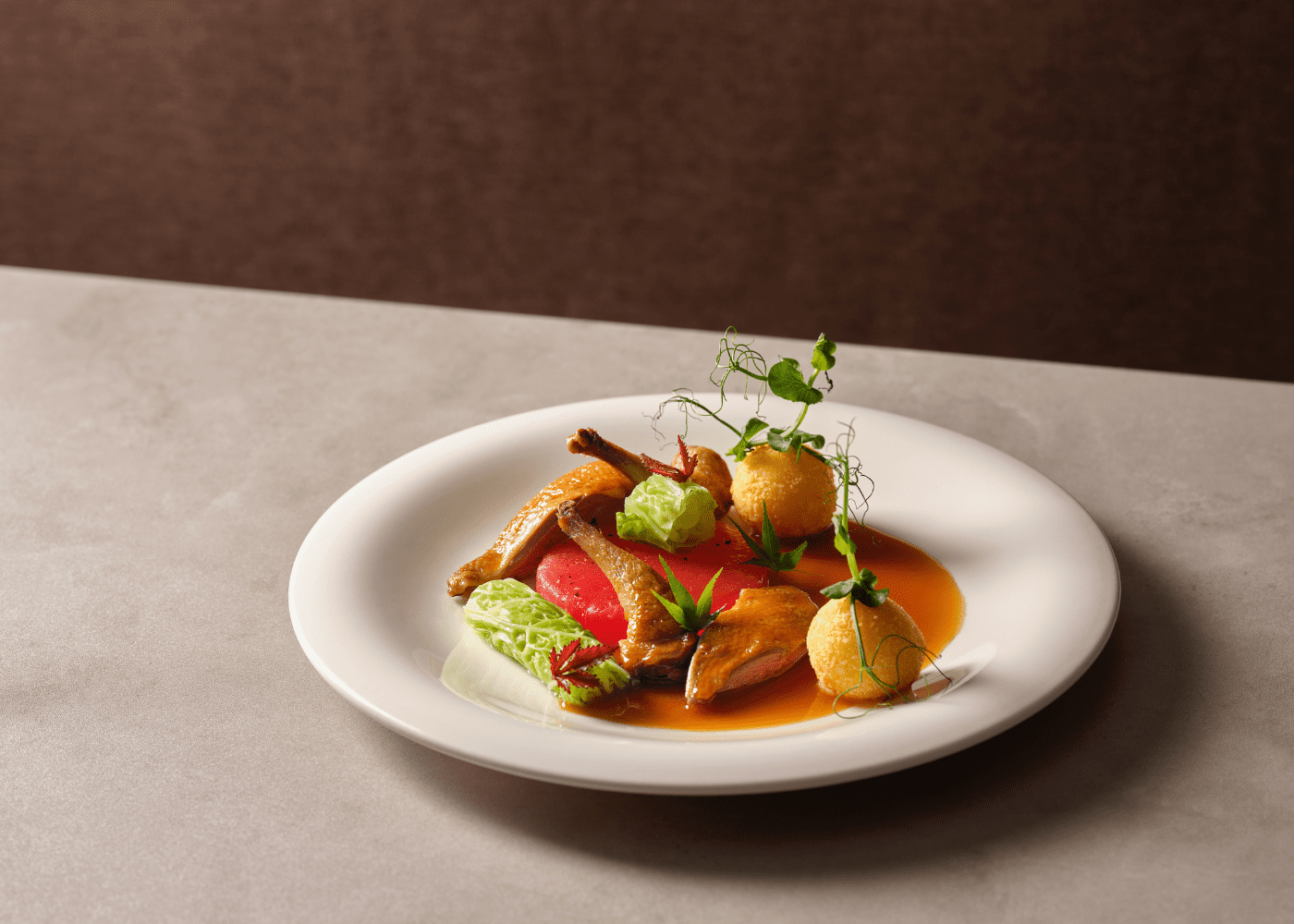 Sakura season is here with the sakura-themed menus! | Honeycombers