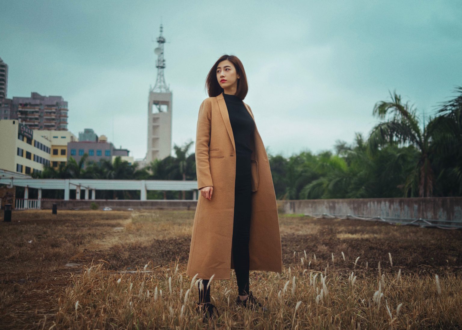 Winter clothes and essentials for cold weather holidays | Honeycombers