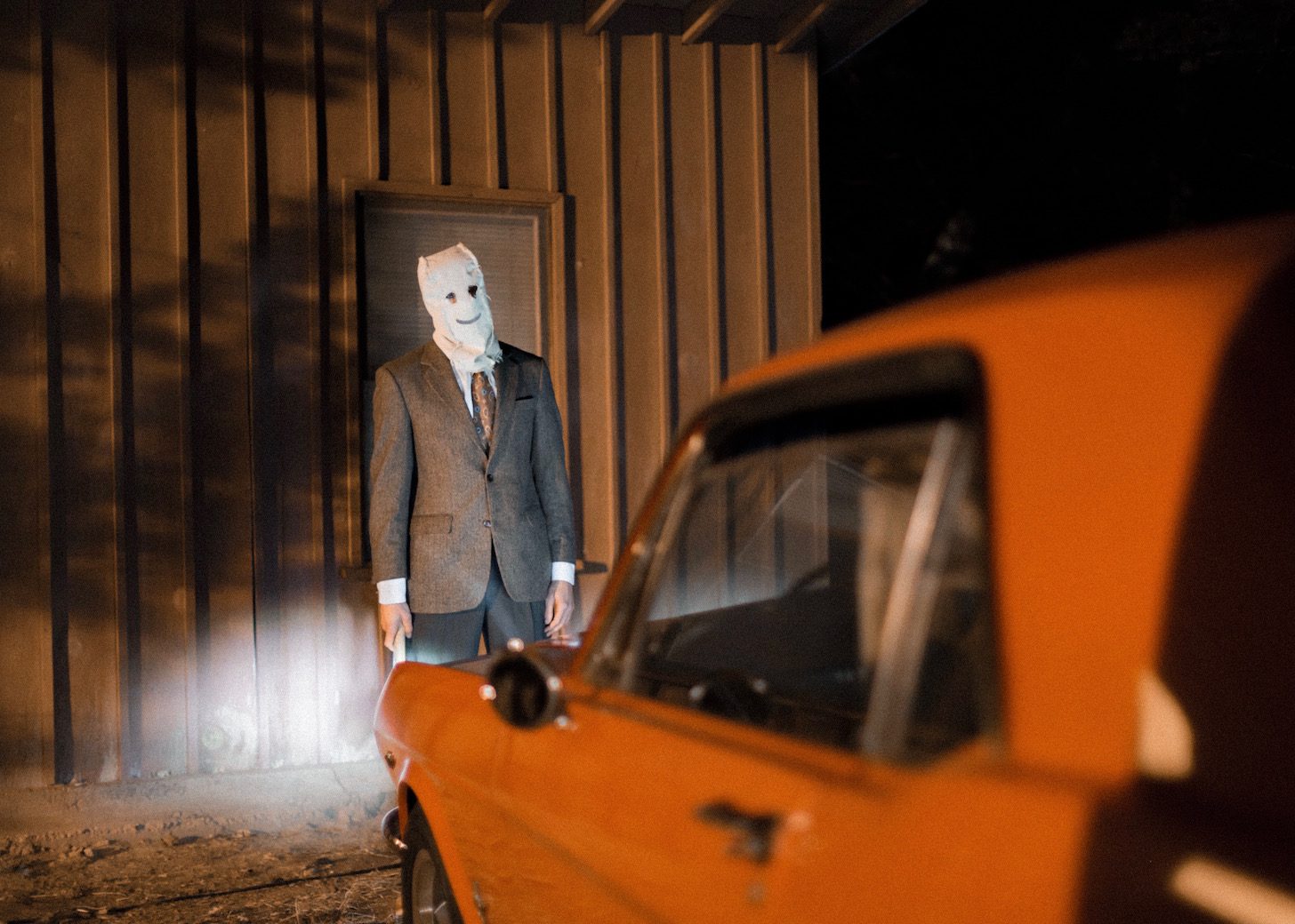 Morbid curiosity: Gross fascination or helpful instinct? | Honeycombers