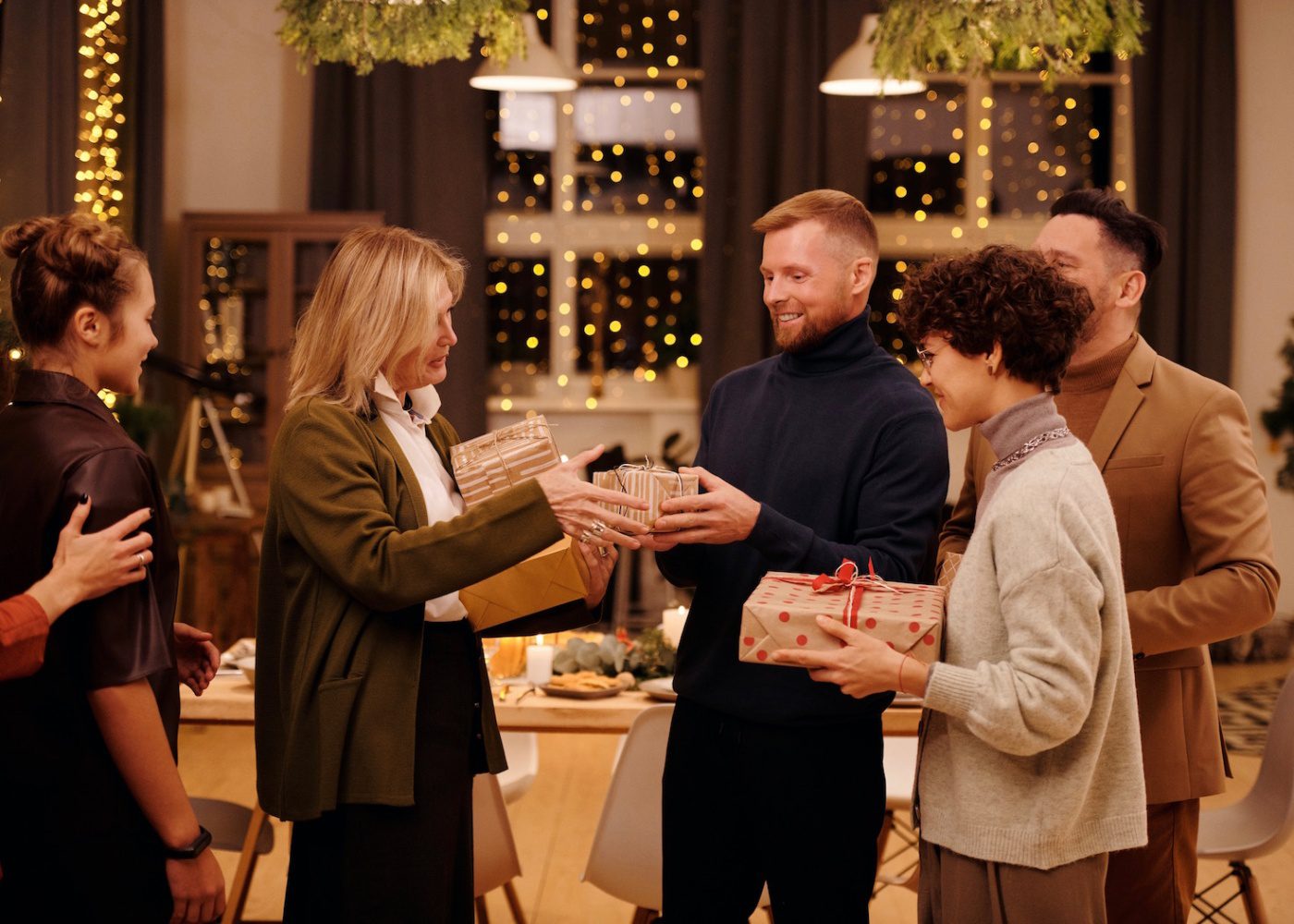 8 tips to help you plan the best Christmas party | Honeycombers Singapore