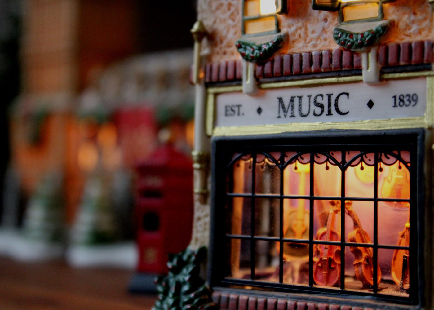 8 tips to help you plan the best Christmas party | Honeycombers Singapore