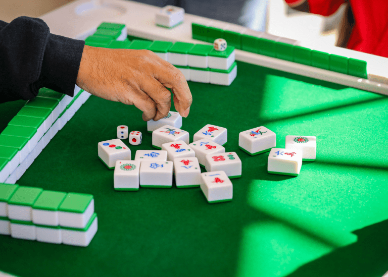 10 Chinese New Year Games to Try at Your Family Gathering