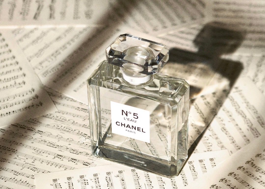 6 romantic perfumes to spice up your allure | Honeycombers