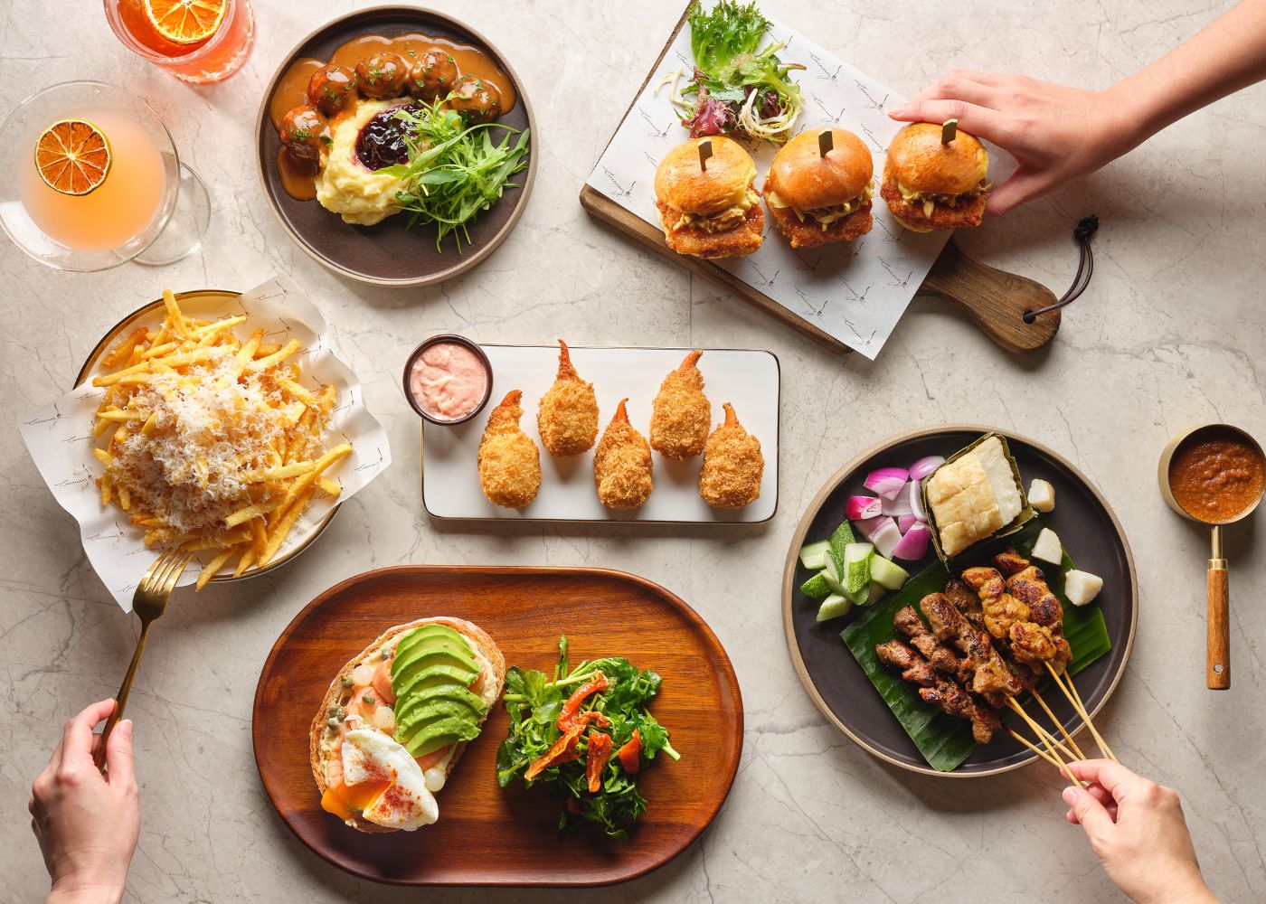Why we love Crossroads at Singapore Marriott Tang Plaza Hotel