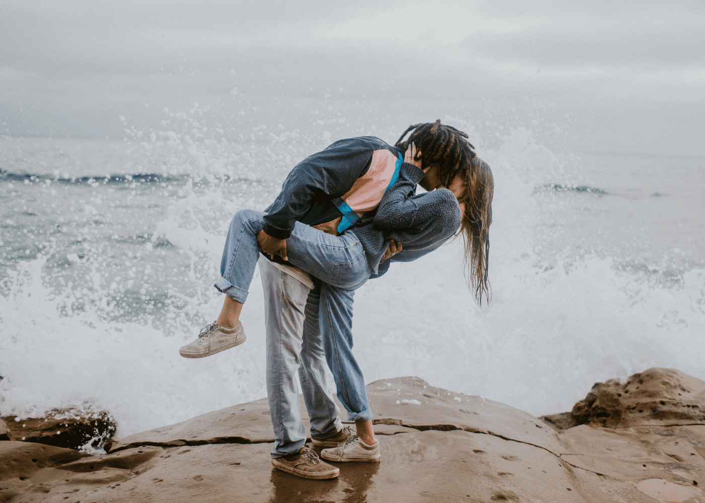 How to find love: 10 dating tips to meet your soulmate | Honeycombers