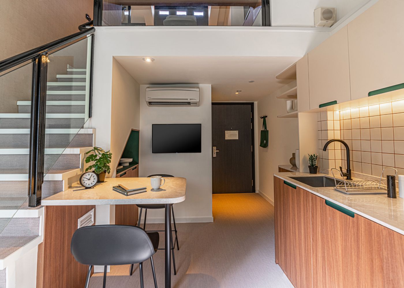 3 reasons to stay at Weave Suites – Midtown | Honeycombers