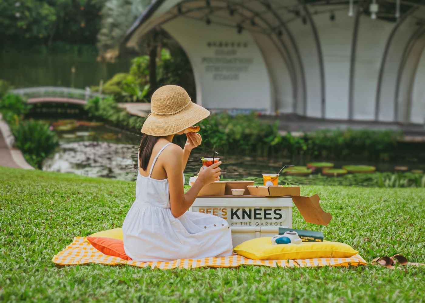 3 steps to the best picnic at Singapore Botanic Gardens | Honeycombers