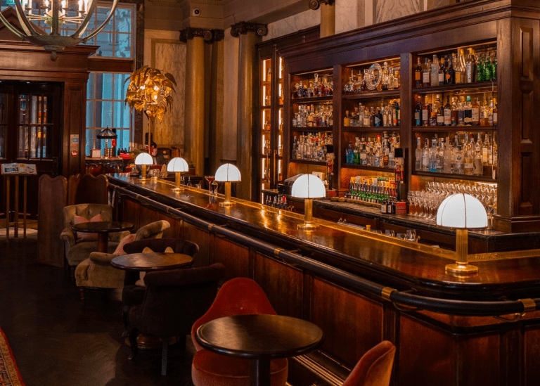 17 best bars in London for an unforgettable night | Honeycombers