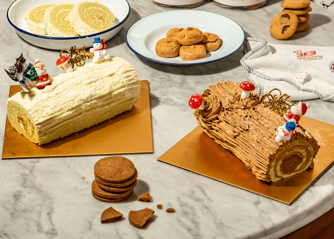 15 best Christmas log cakes in Singapore for 2024 | Honeycombers Singapore