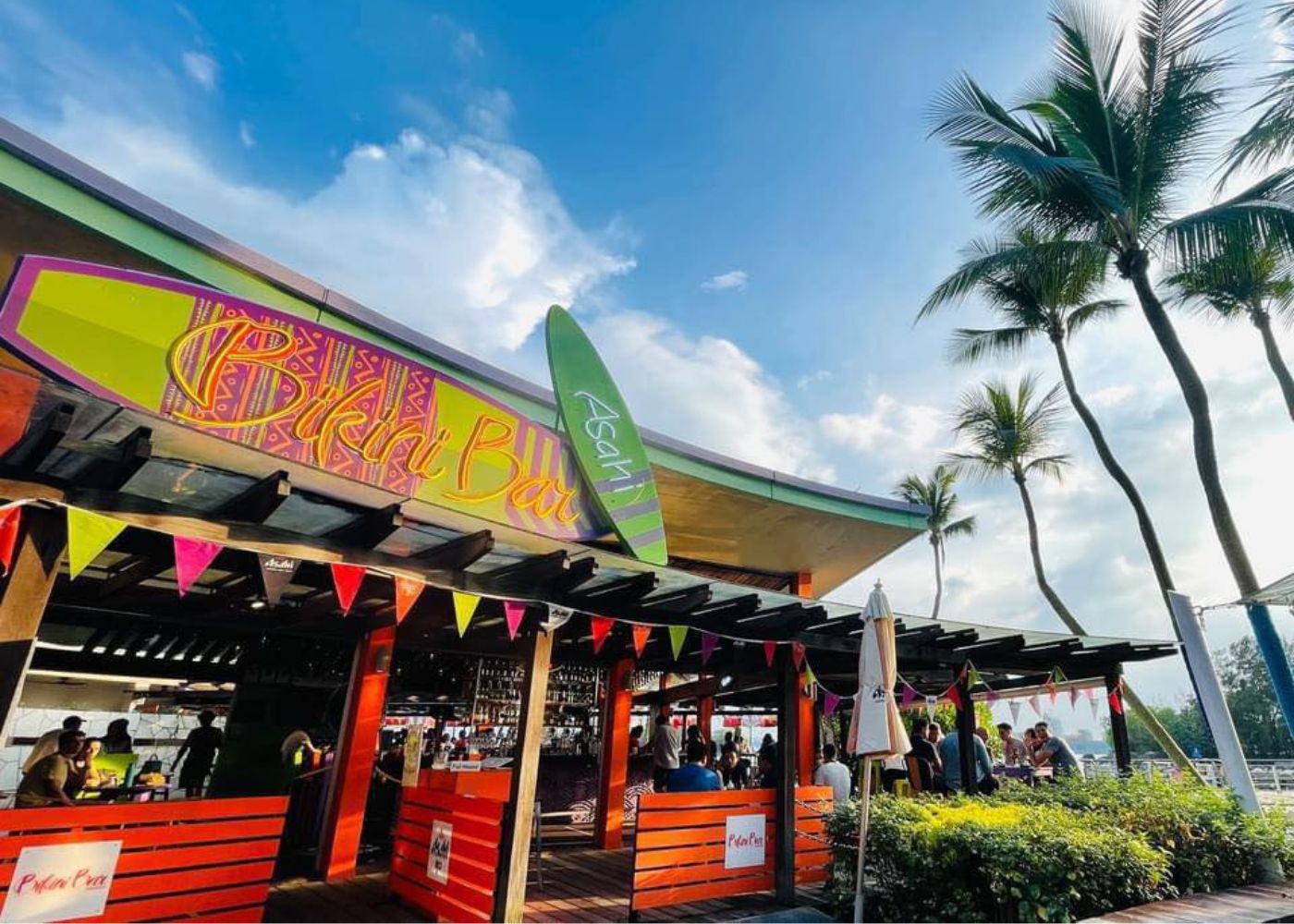 Best Things to Do in Sentosa Singapore: Beaches & Attractions