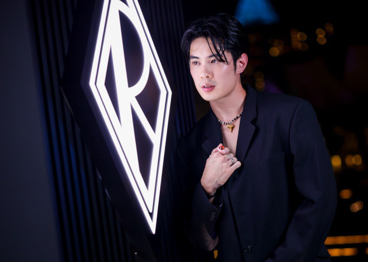 Gabriel Goh’s life as a blind photographer in Singapore | Honeycombers