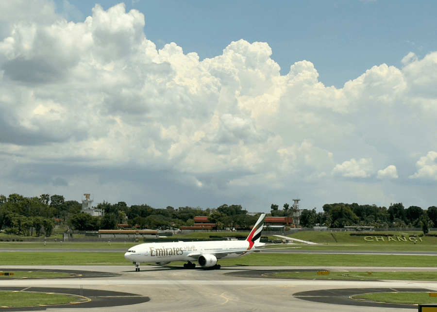 Emirates Business Class review: A first-timer’s experience | Honeycombers