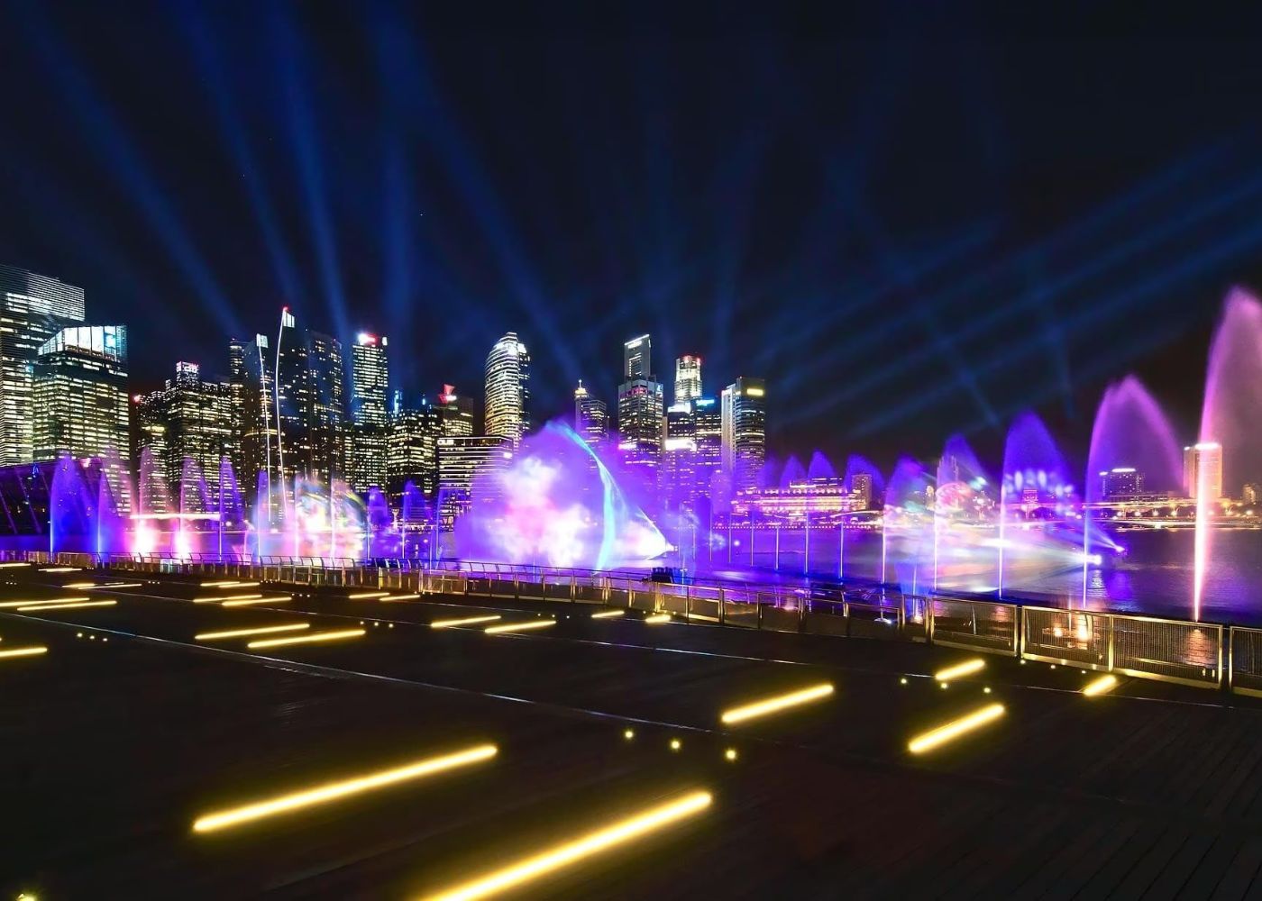 Best free and ticketed light shows in Singapore | Honeycombers