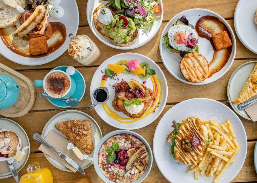 28 Best Brunch Places In Singapore For A Weekend Treat