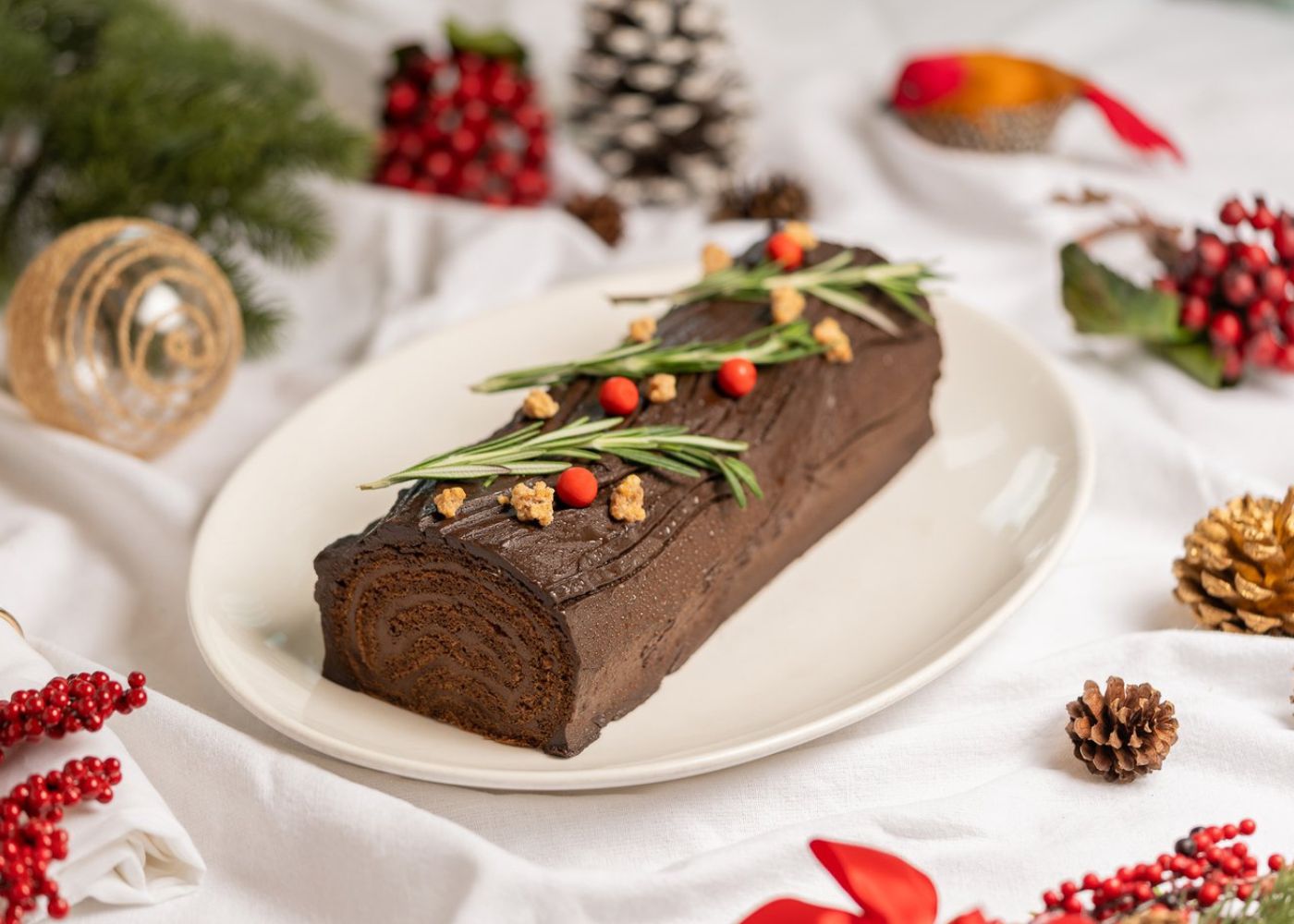 14 Best Christmas Log Cakes in Singapore For 2024