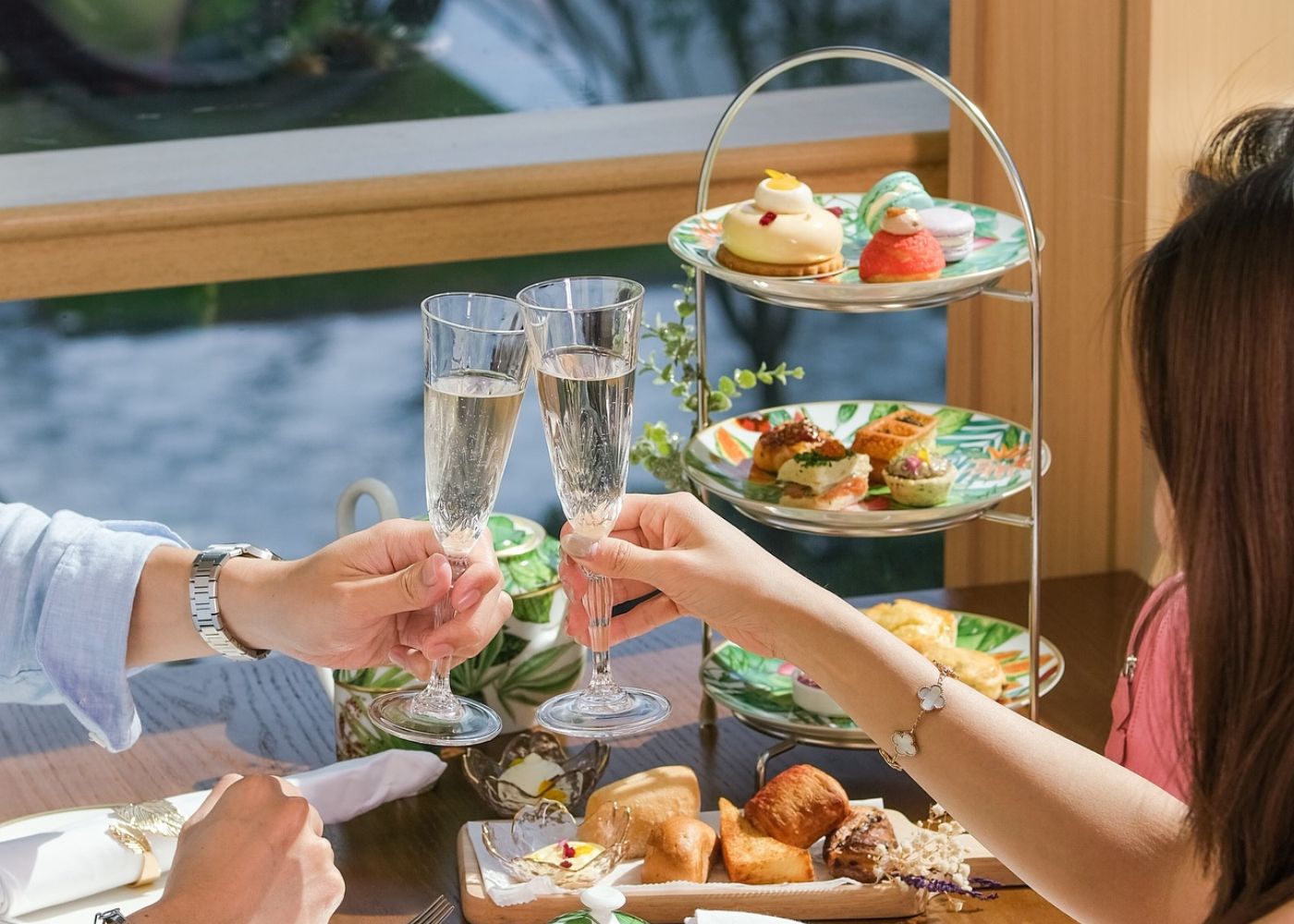 5 luxe high tea spots in Singapore from $29 per pax | Honeycombers ...