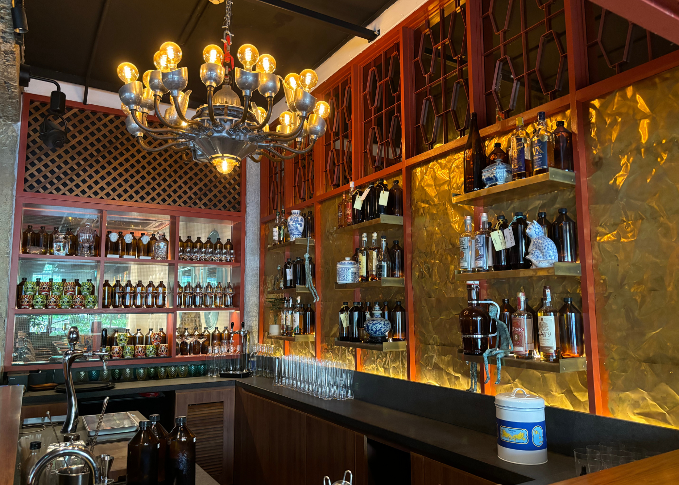 Kotuwa’s new bar spotlights more than Ceylon arracks | Honeycombers ...