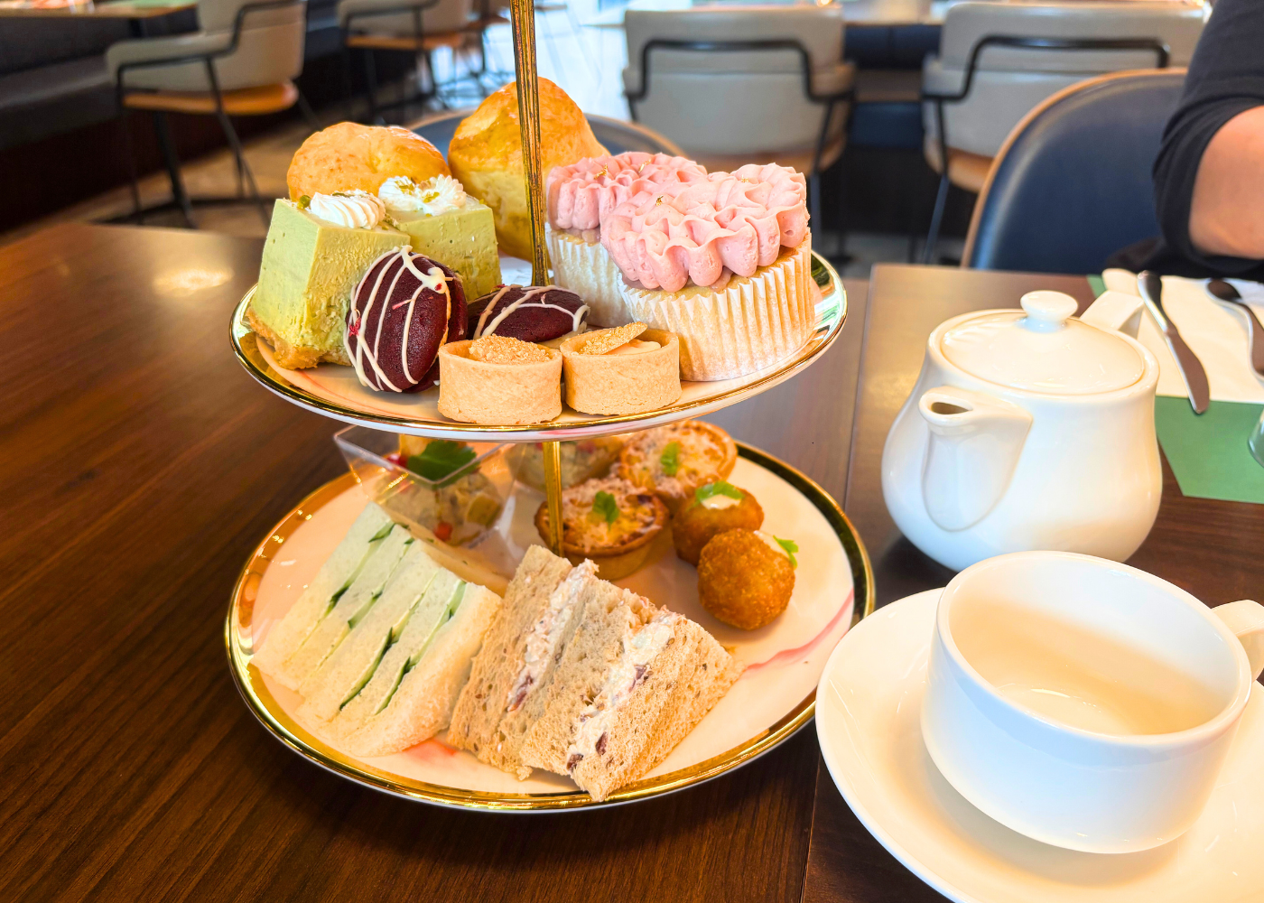 High Tea in Singapore: 23 Best Hotel Buffets And Cafes