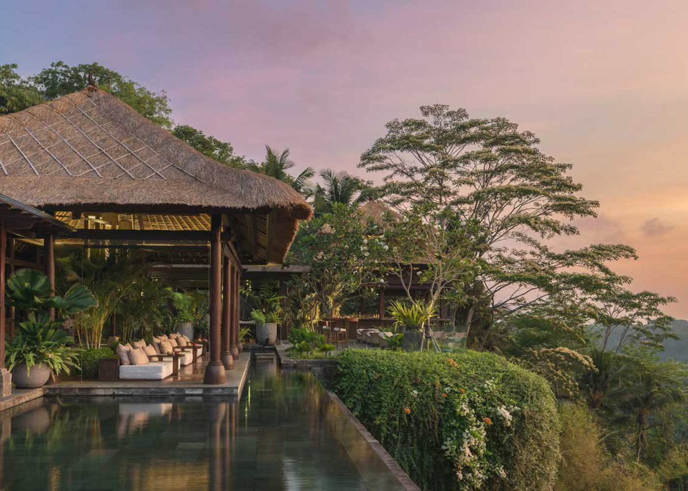 9 Best Bars in Bali – my top cocktails spots you can't miss in 2026