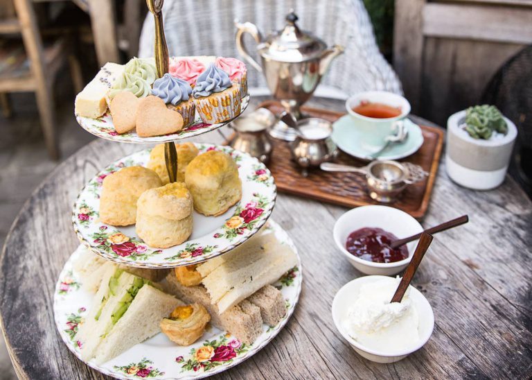 THE BEST AFTERNOON HIGH TEA IN BALI | Honeycombers Bali