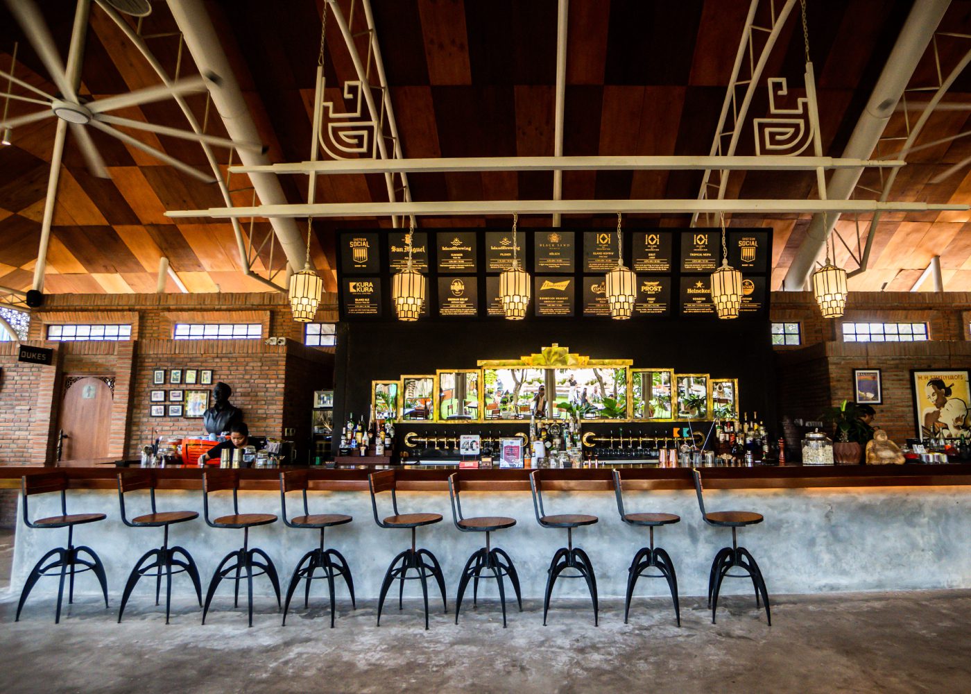 Best Happy Hours in Bali: boozy drinks deals | Honeycombers Bali