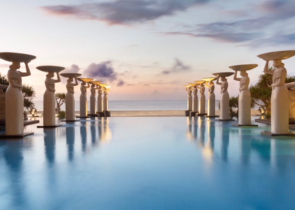 33 best infinity pools in Bali for your 2024 bucket list! | Honeycombers Bali