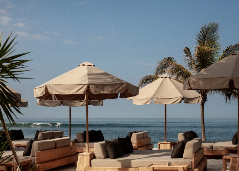 16 BEST beachfront restaurants in Bali (2026)